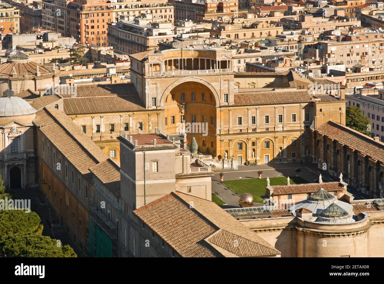 Vatican city aerial view basilica hi-res stock photography and images ...