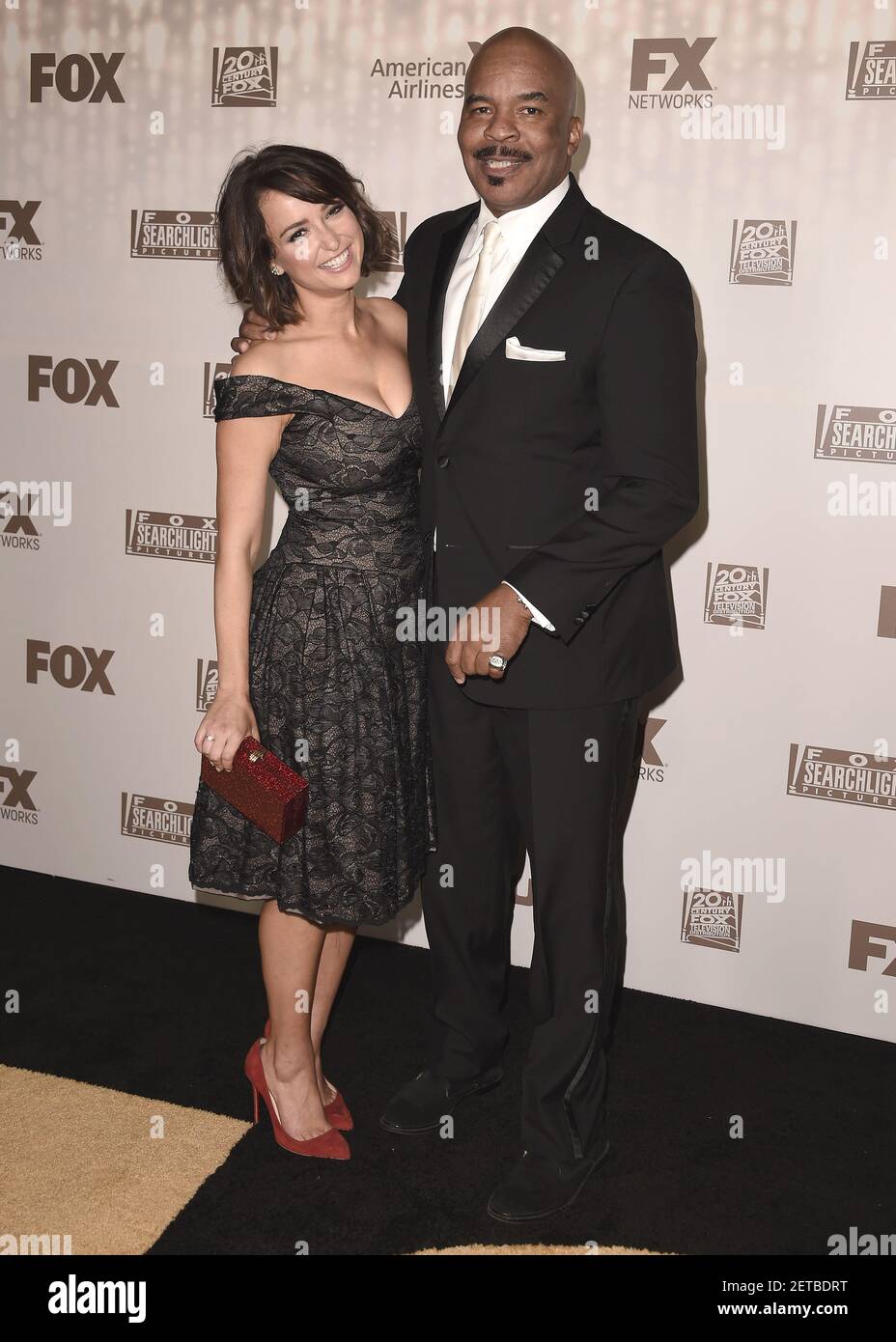 BEVERLY HILLS, CA - JANUARY 8: Milana Vayntrub and David Alan Grier at ...