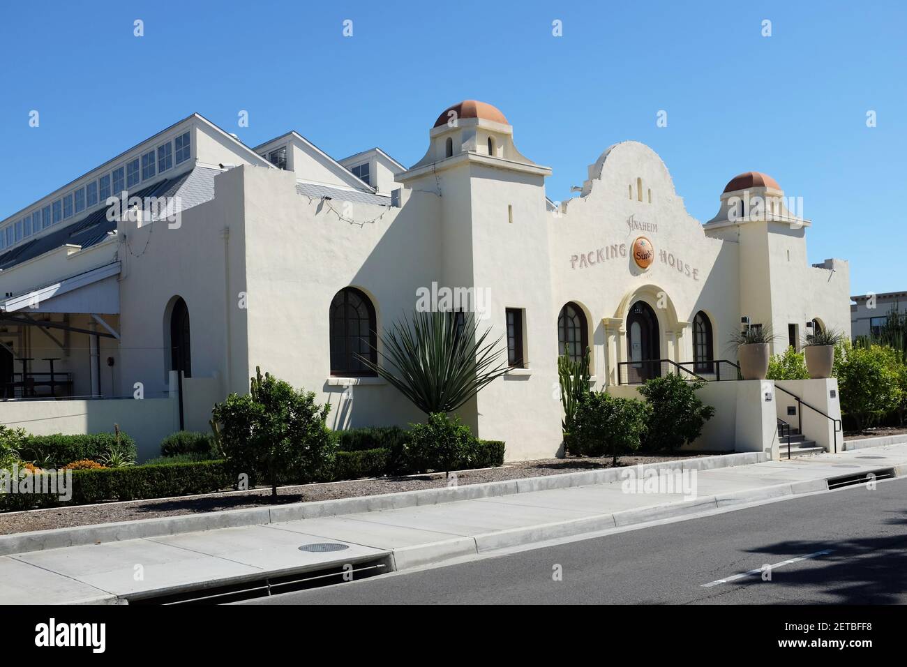 Farmers farmers food hi-res stock photography and images - Alamy