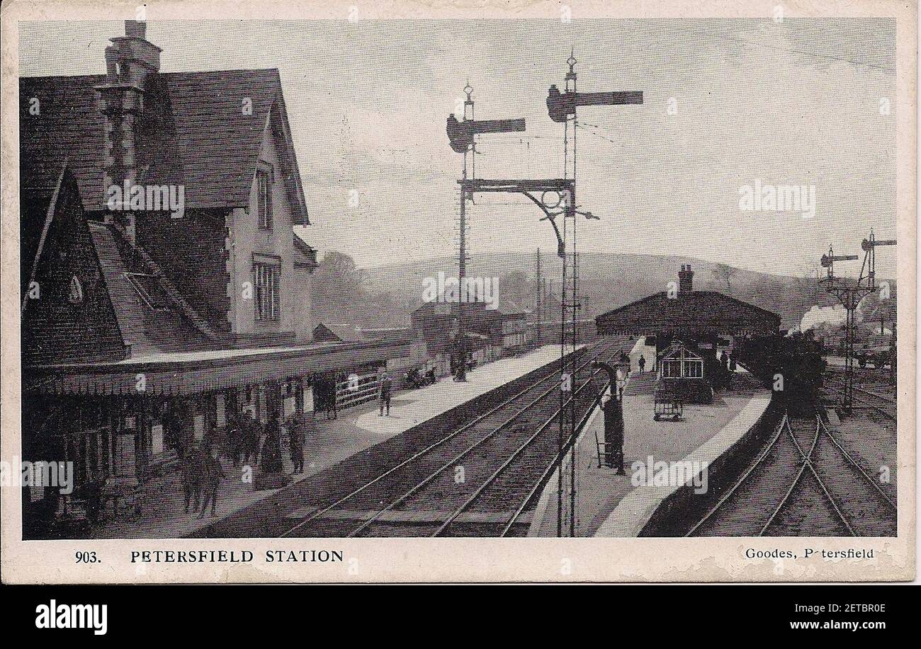 Petersfield railway station Stock Photo - Alamy