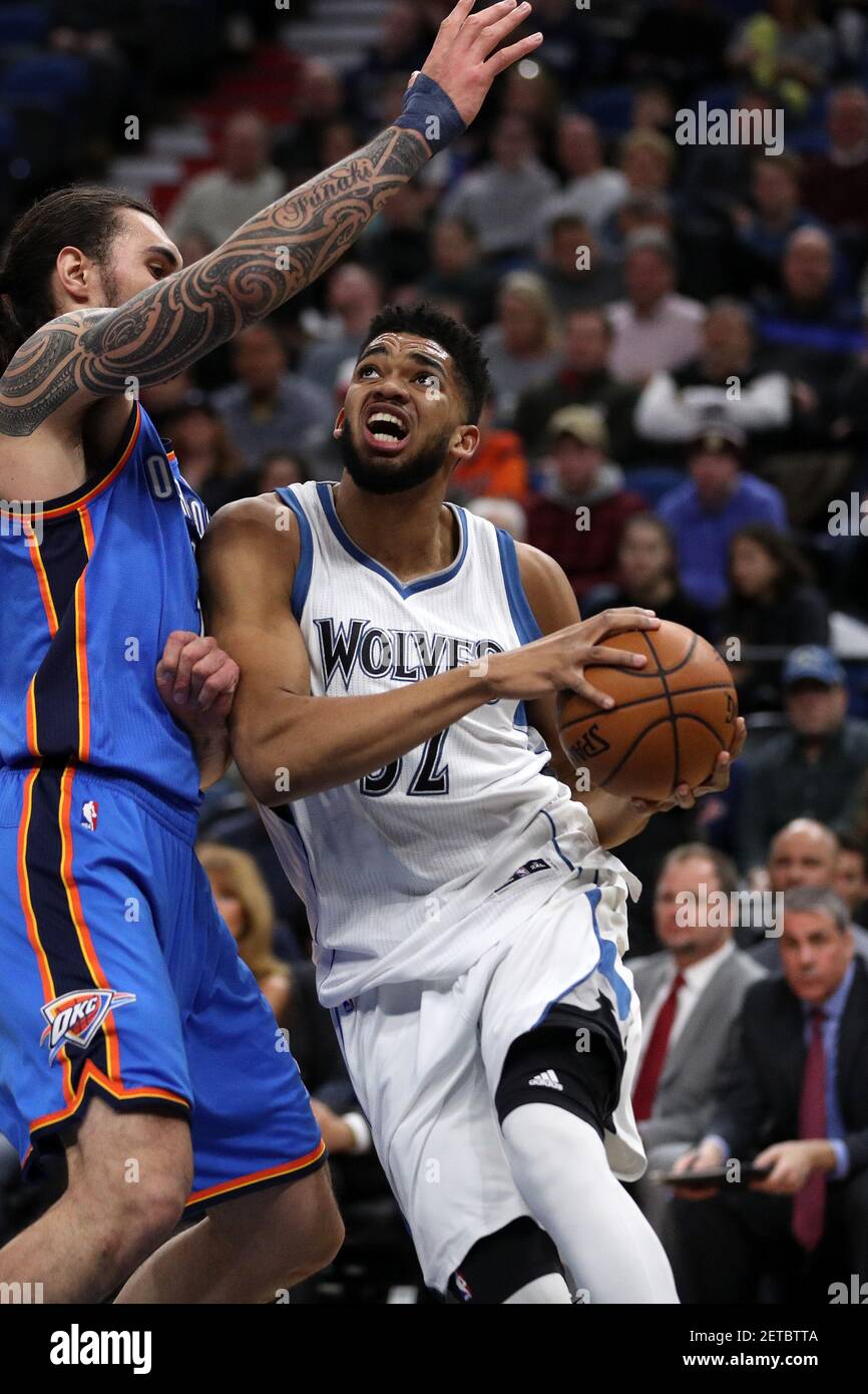 Steven adams basketball hi-res stock photography and images - Alamy