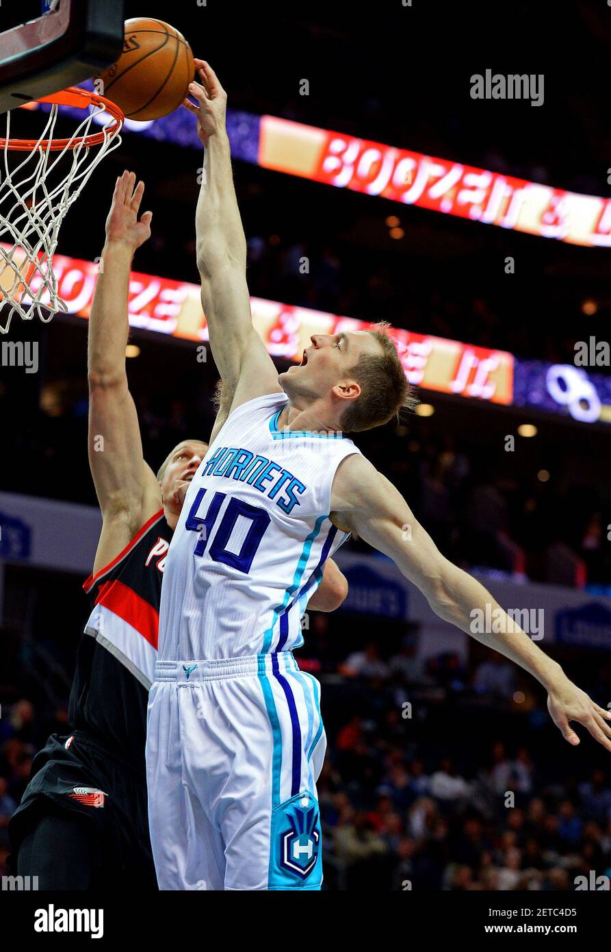 Cody Zeller Dunking