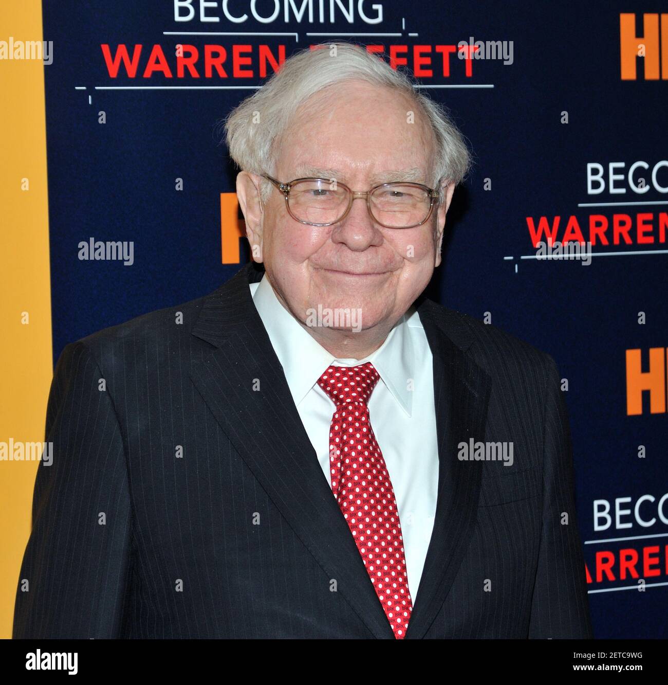 Investor Warren Buffett attends the world premiere of "Becoming Warren ...