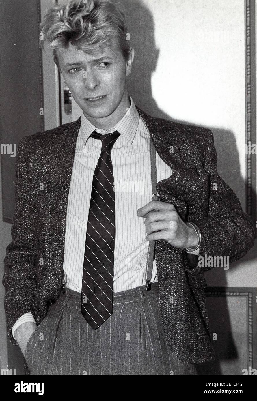 David Bowie at the Carlyle Hotel 1980s Photo by Adam Scull-PHOTOlink.net Stock Photo - Alamy