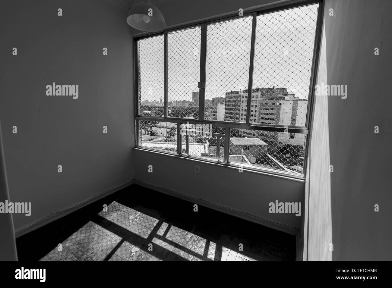 City view room Black and White Stock Photos & Images - Alamy