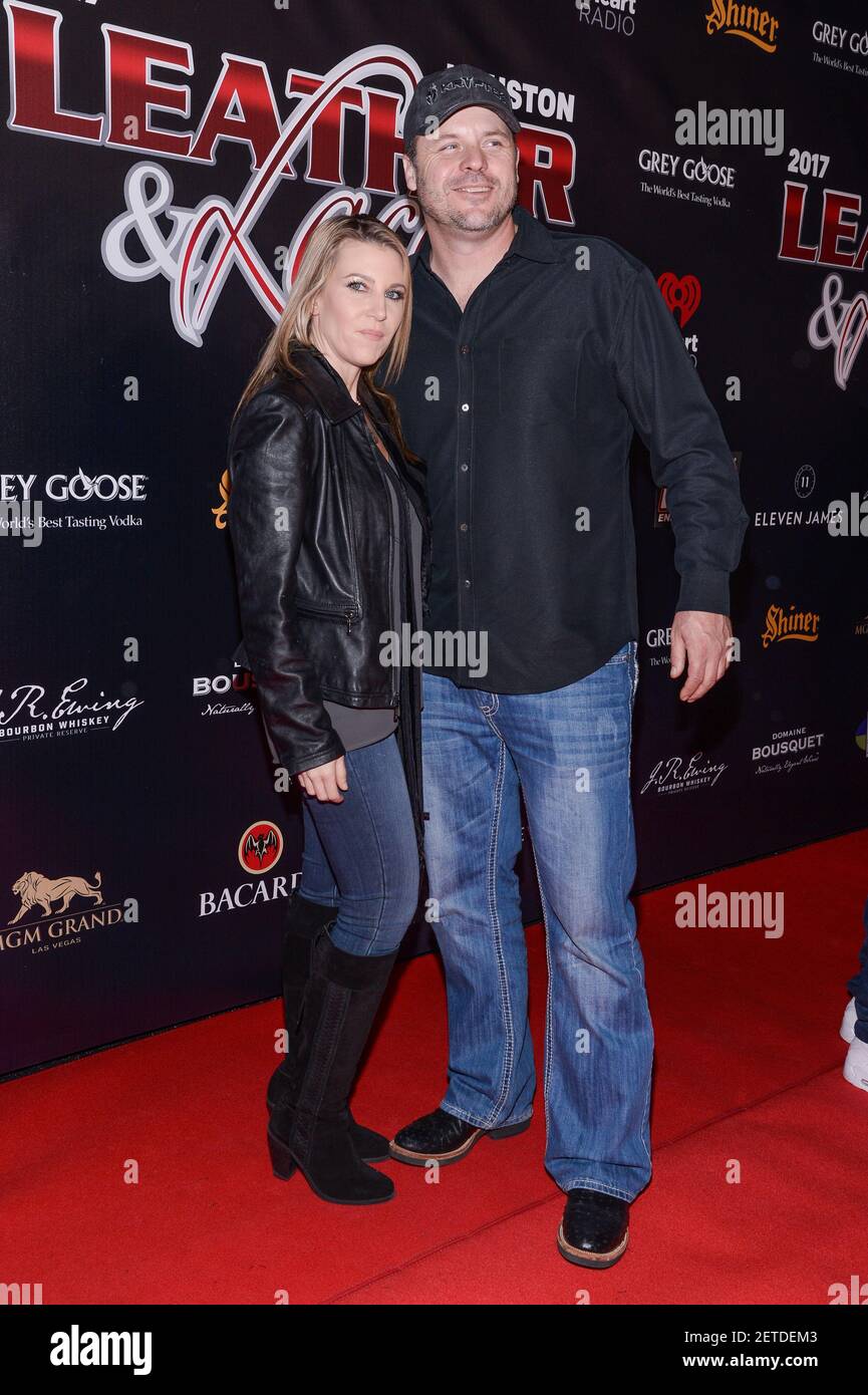 Kelly Klesko and Ryan Klesko arrive at the red carpet for the 14th ...