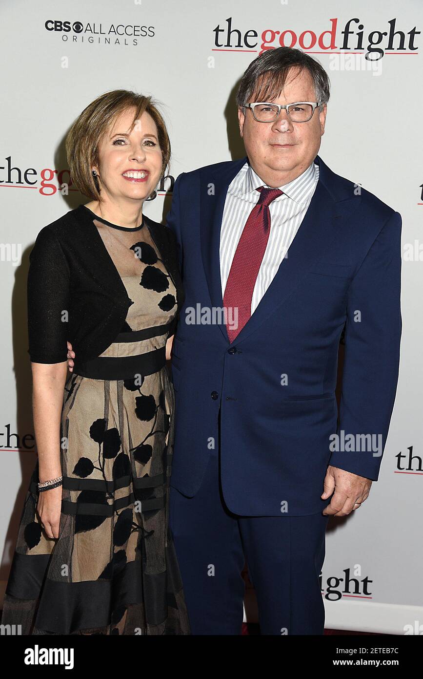 Robert king and michelle king hi-res stock photography and images - Alamy