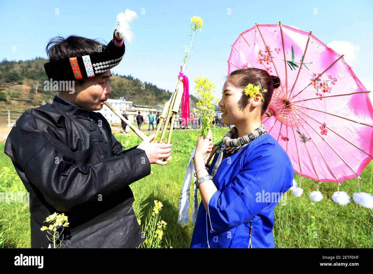 (170214) -- LIUZHOU, Feb. 14, 2017 (Xinhua) -- A young man plays Sheng ...