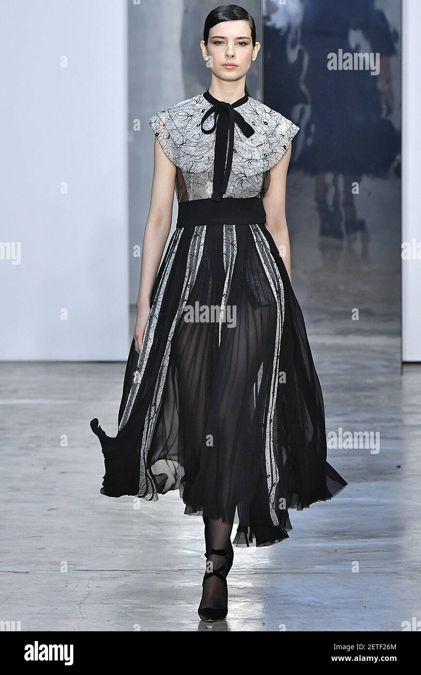 Model Isabella Ridolfi walks on the runway during the Carolina Herrera ...