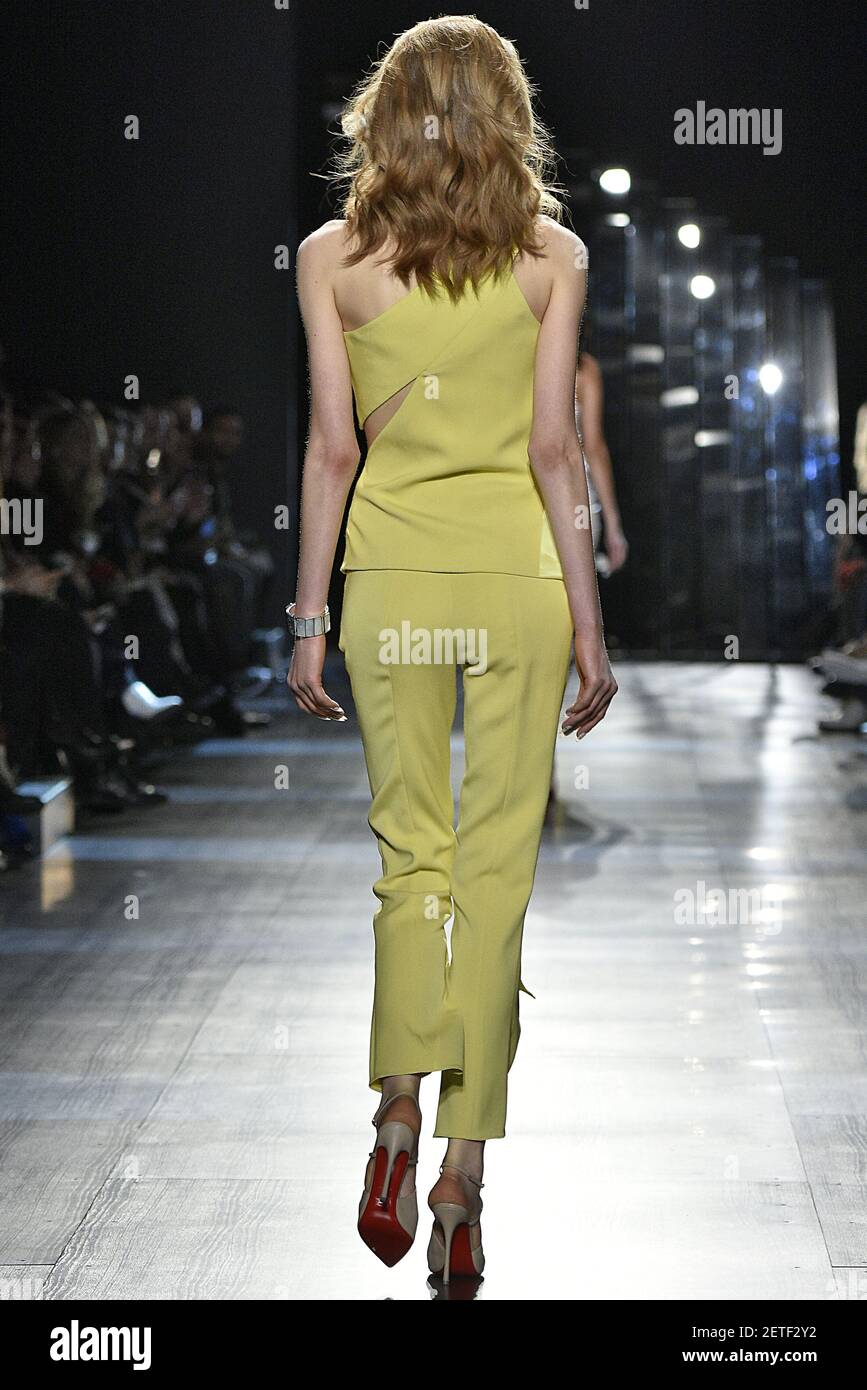 Model Sophie Rask walks on the runway during the Cushnie et Ochs ...