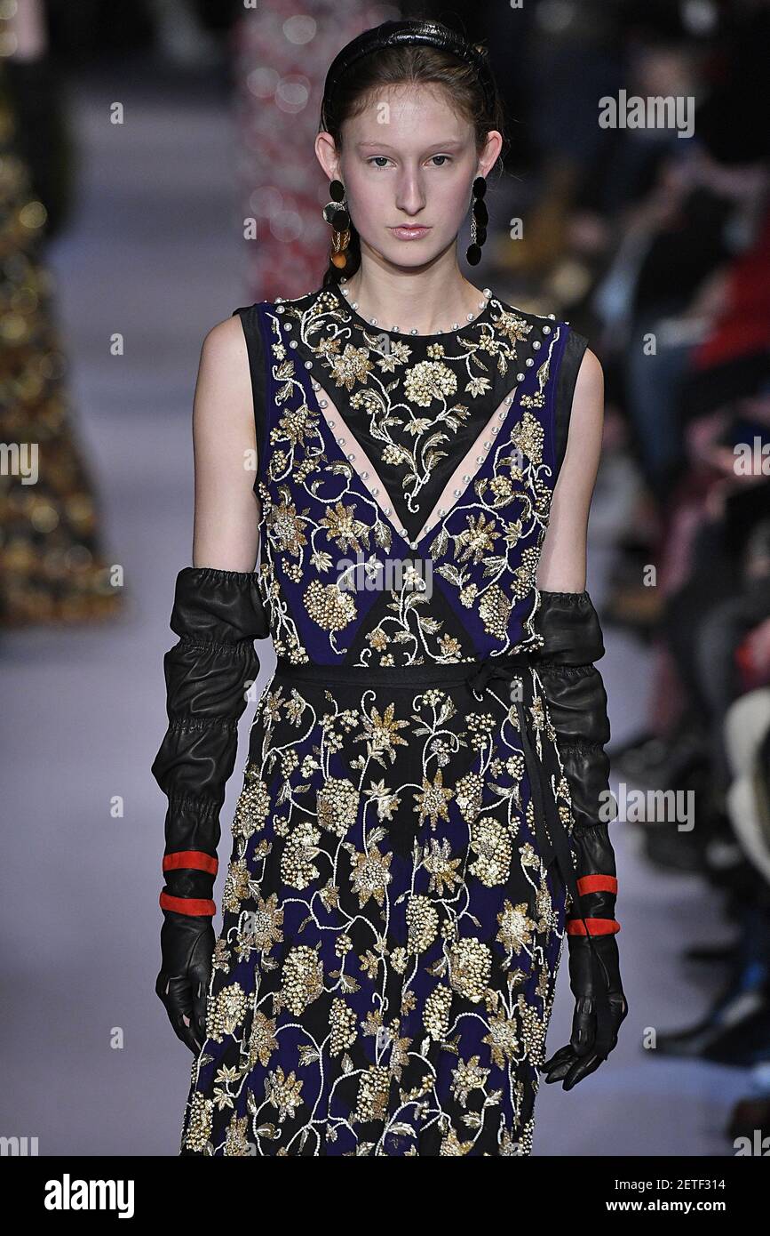 Model Jay Wright walks on the runway during the Altuzarra Fashion Show ...