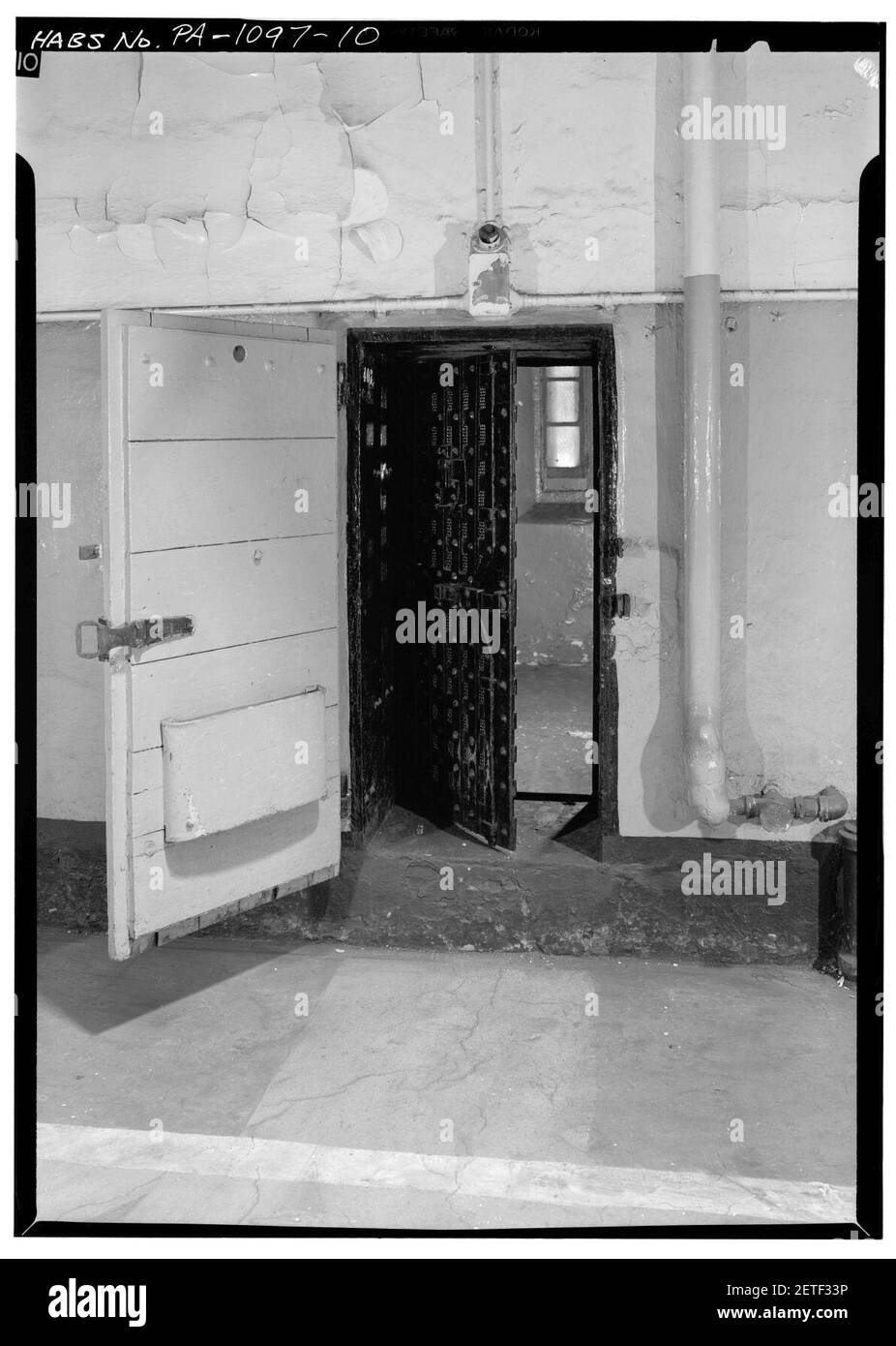 Philadelphia County Prison (Moyamensing Prison) Philadelphia PA (10 ...