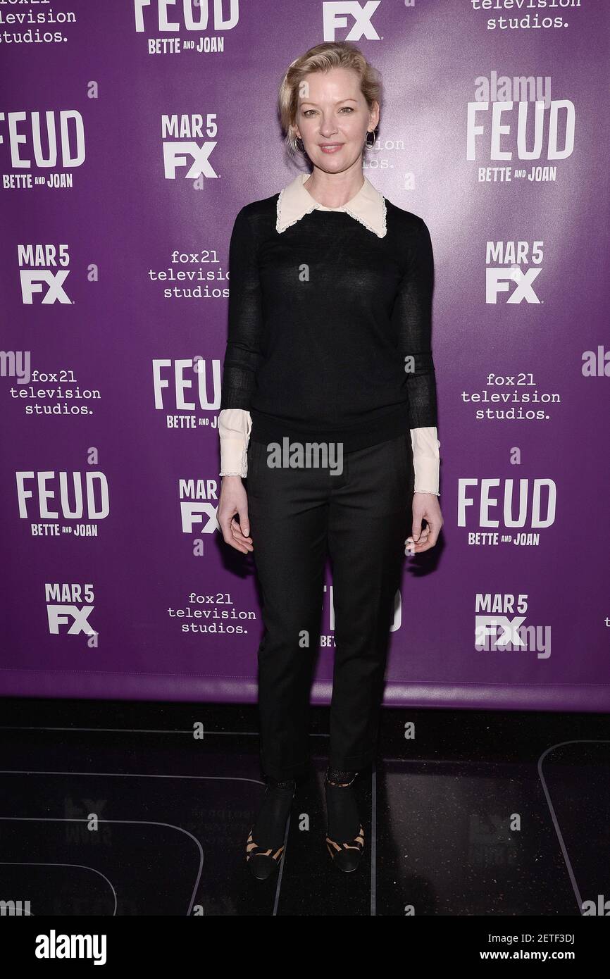 NEW YORK CITY - FEBRUARY 14: Actress Gretchen Mol attends a tastemaker ...