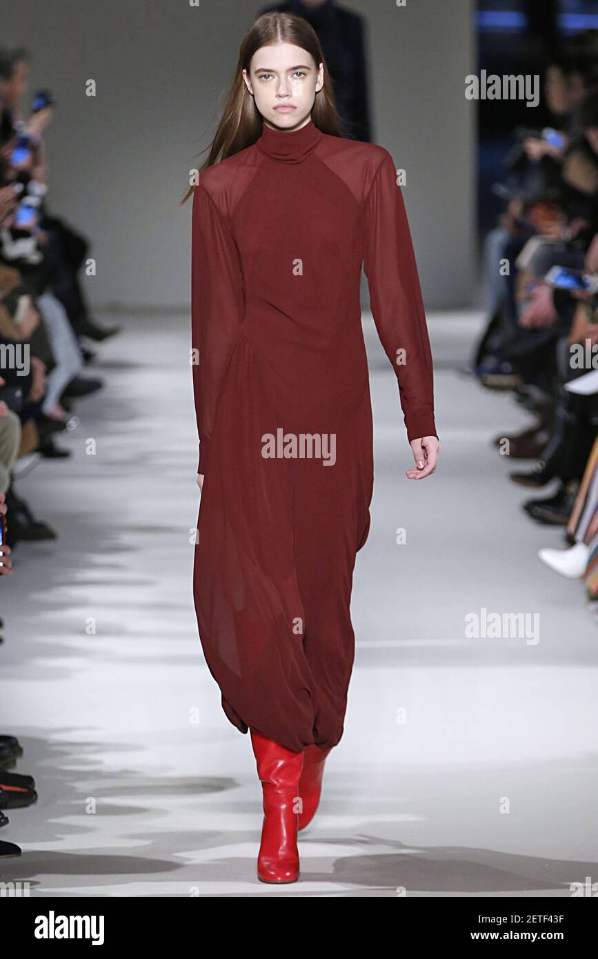 Model Masha Skokova walks on the runway during the Victoria Beckham ...