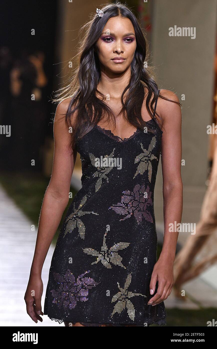 Model Lais Ribeiro walks on the runway during the La Perla Fashion Show ...