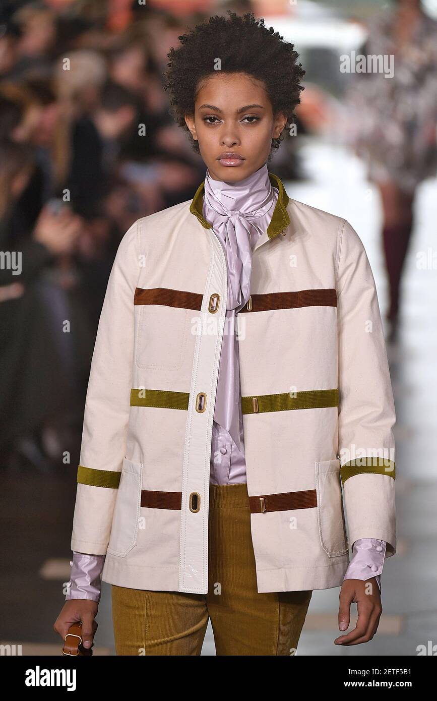 Model Samile Bermannelli walks on the runway during the Tory Burch ...