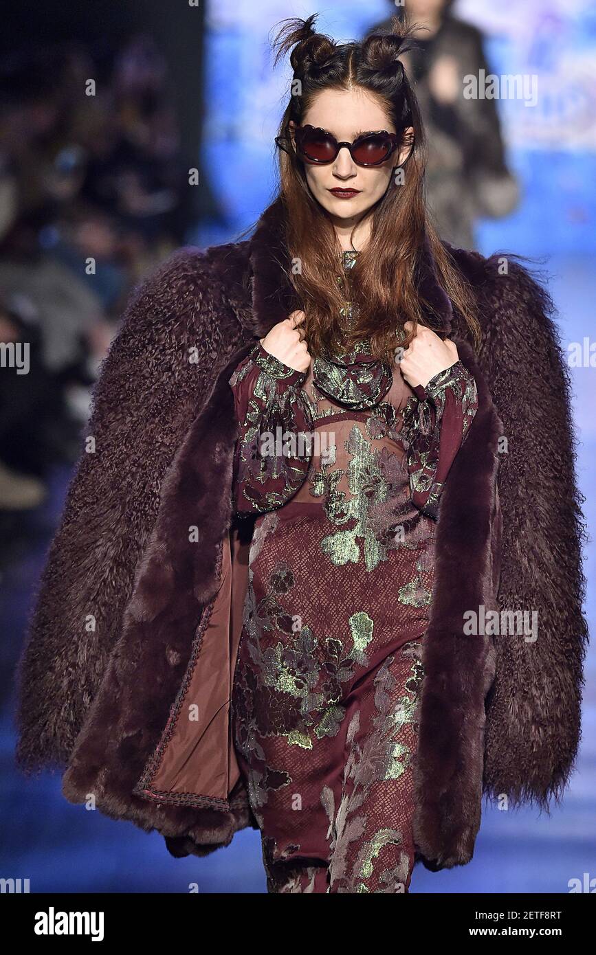 Model Janice Alida walks on the runway during the Anna Sui Fashion Show ...