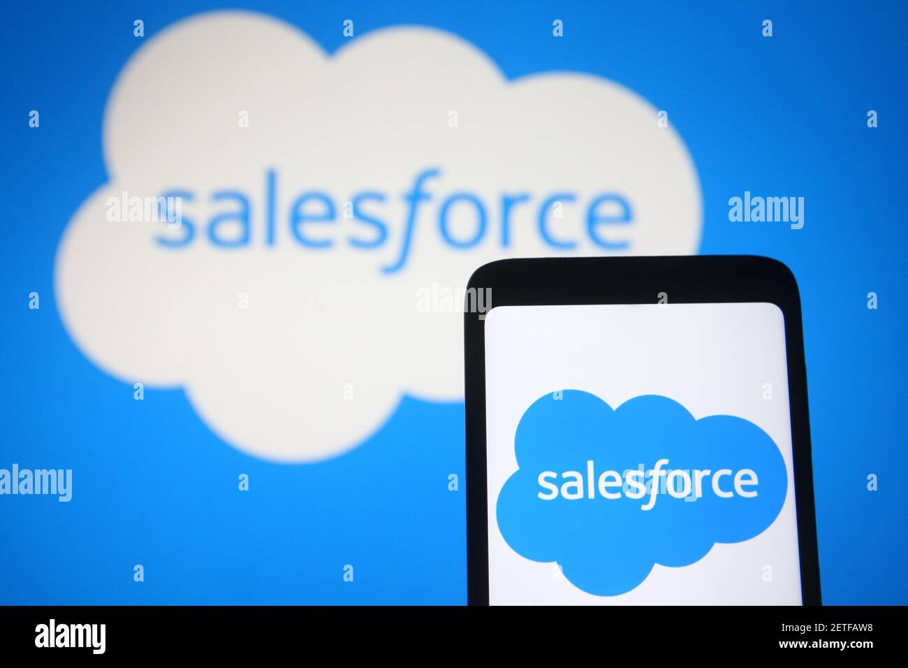Salesforce screen hi-res stock photography and images - Alamy