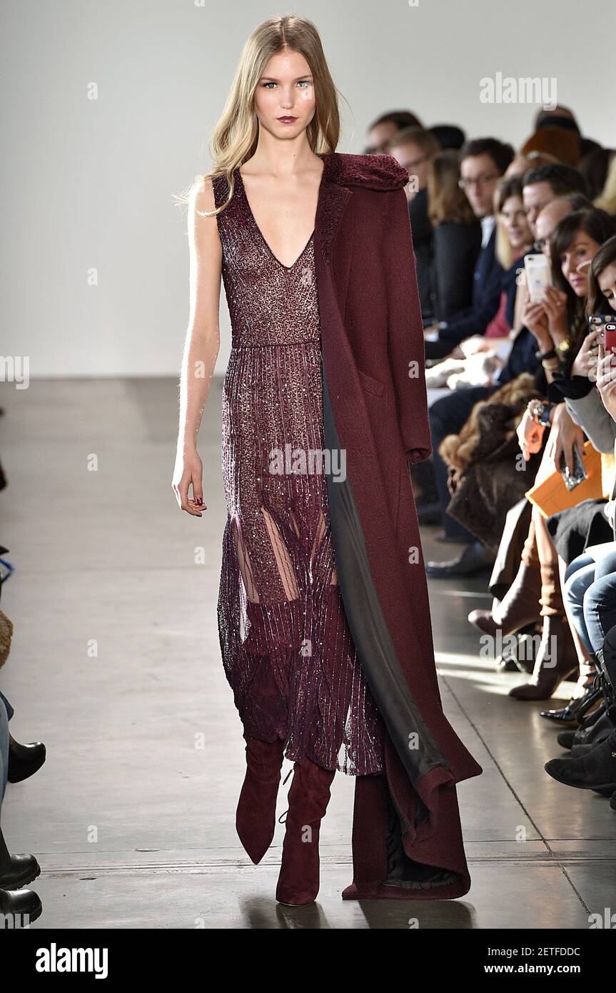 Model Paula Simkuse walks on the runway during the Pamella Roland ...