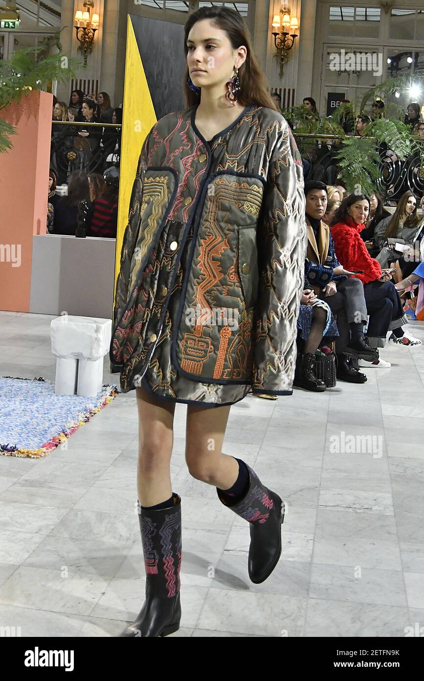 Model Maddie Dawn walks on the runway during the Peter Pilotto Fashion ...