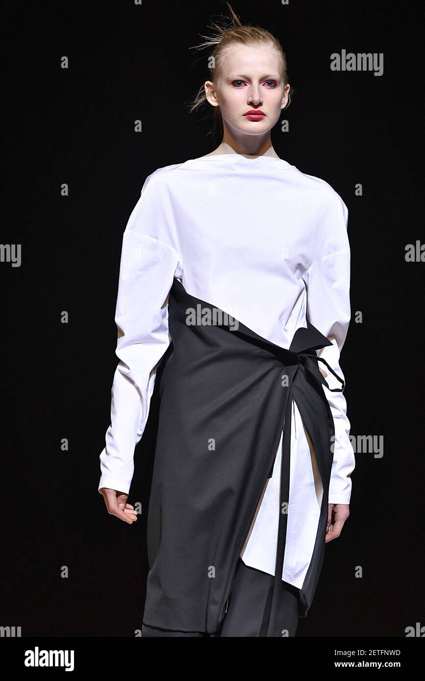 Model Leah Rodl walks on the runway during the Chalayan Fashion Show at ...
