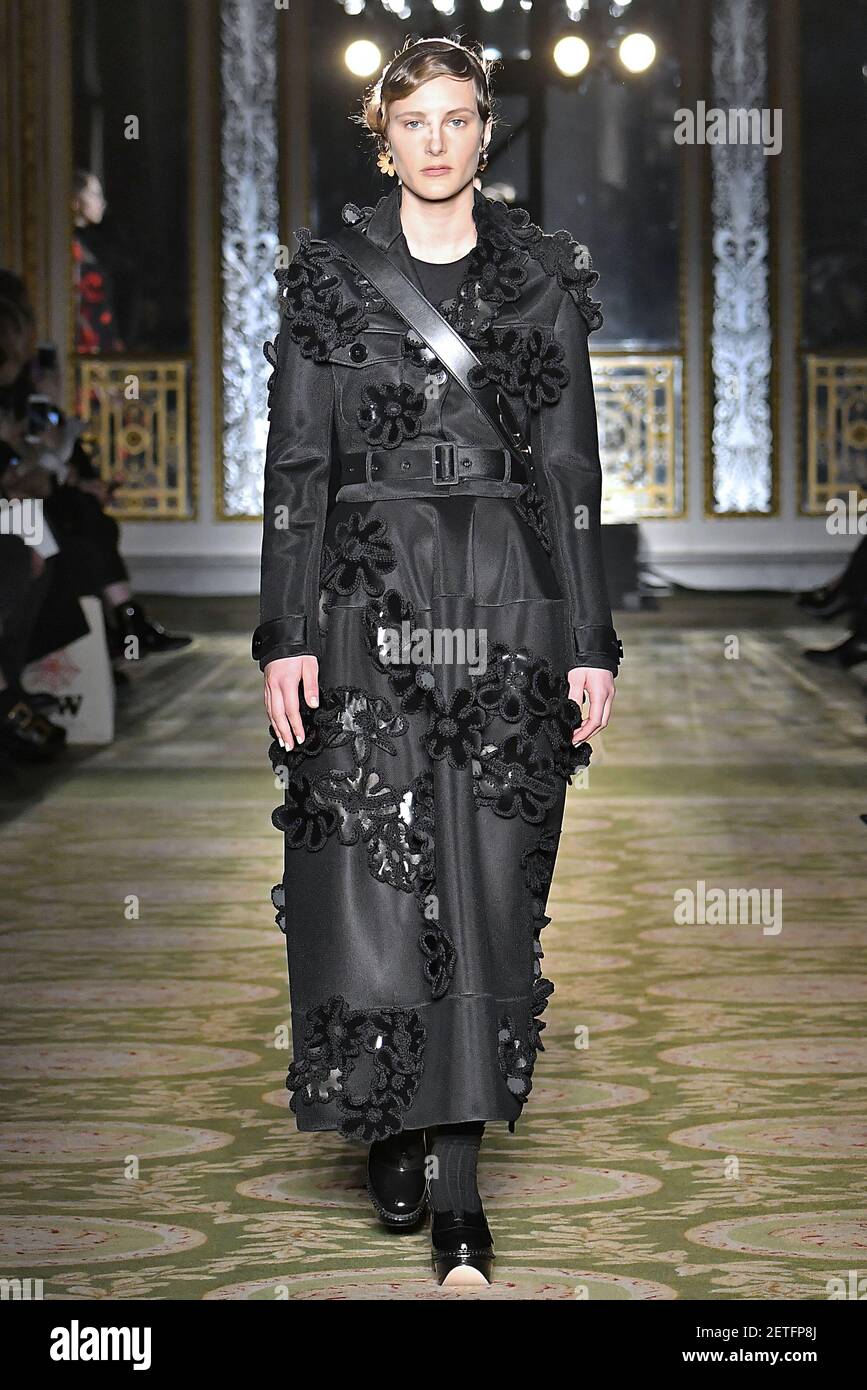 Model Olympia Campbell walks on the runway during the Simone Rocha ...
