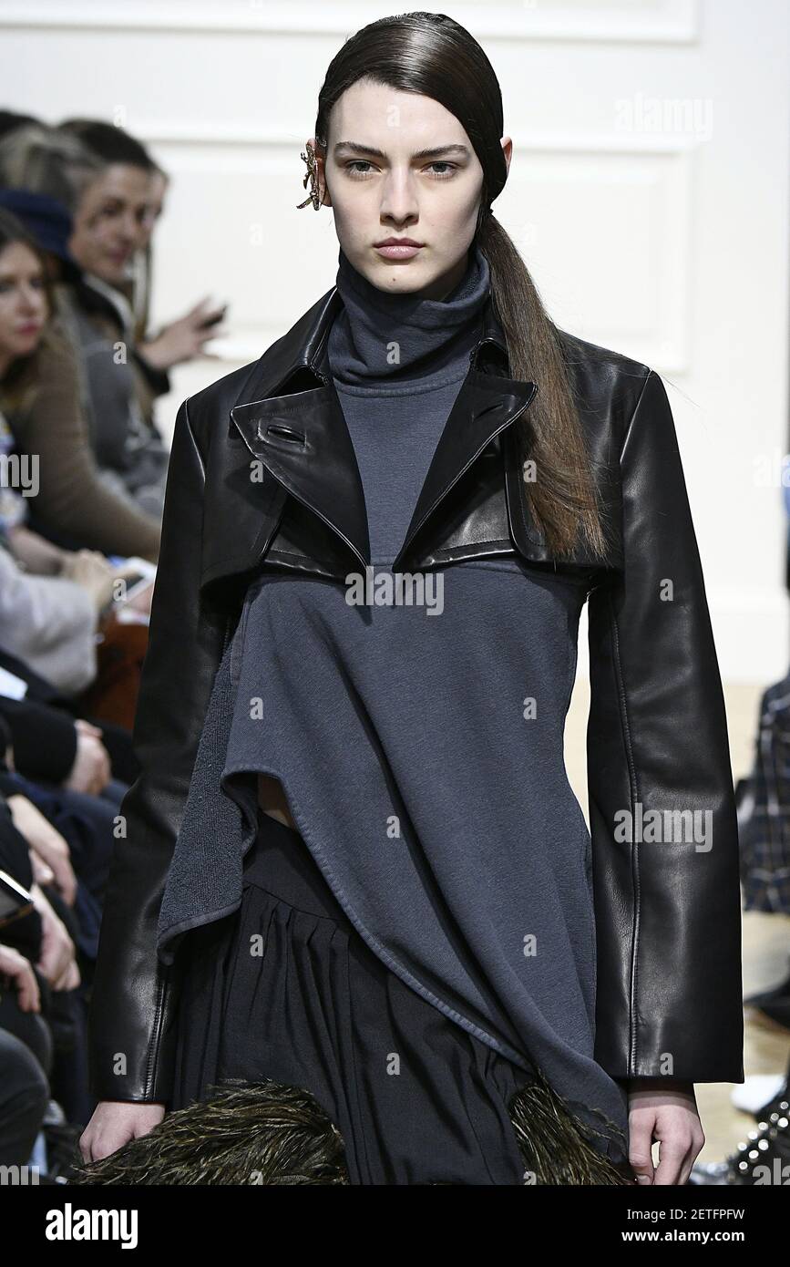 Model Marie Damian walks on the runway during the J.W. Anderson Fashion ...