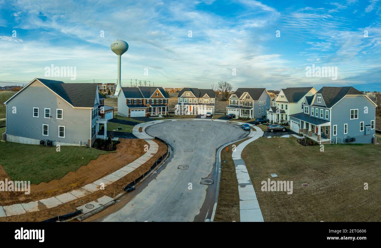 Aerial view of new construction cul-de-sac dead-end street with luxury ...