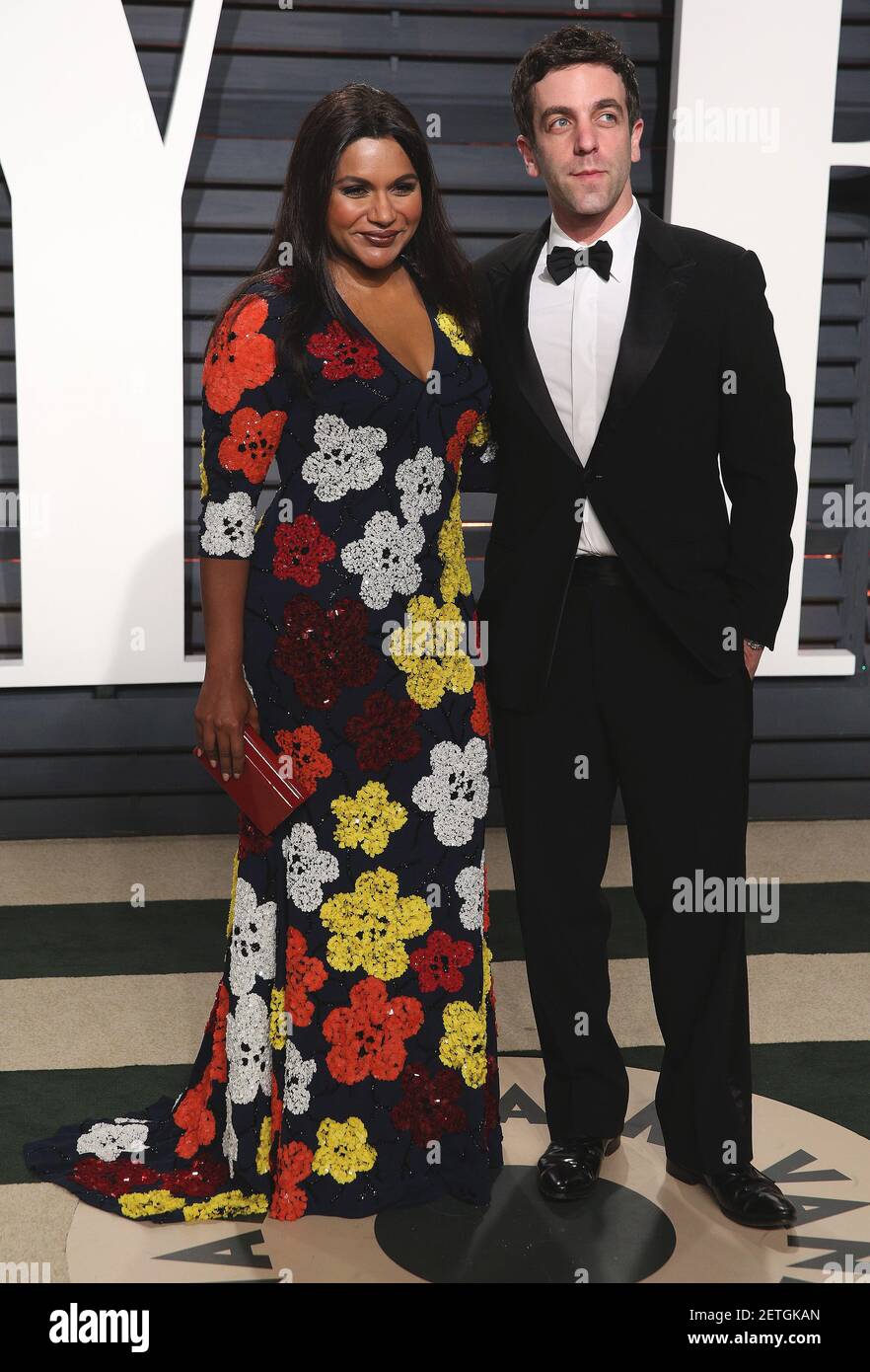BEVERLY HILLS - FEBRUARY 26: Mindy Kaling and BJ Novak at the Vanity ...