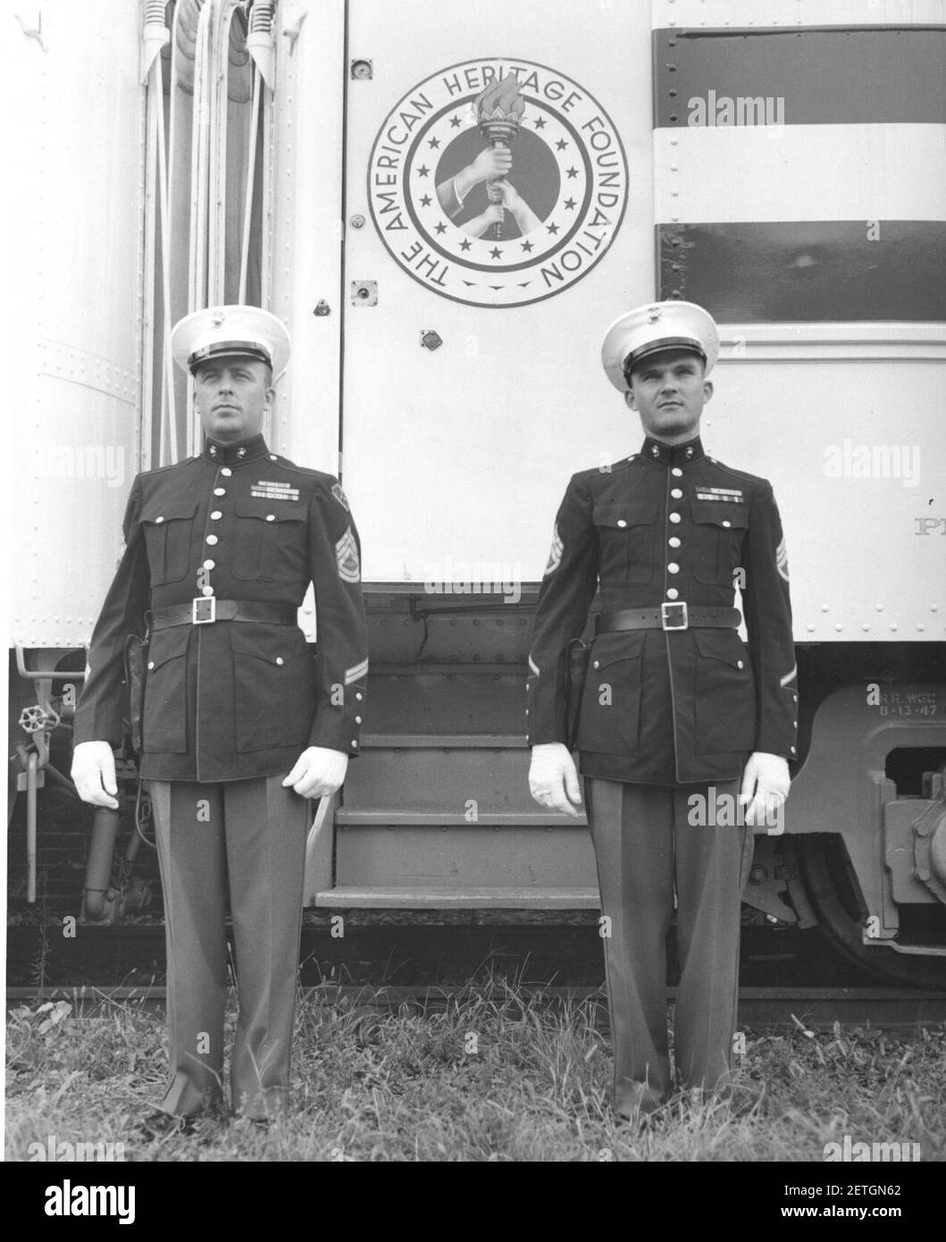 Marines standing guard Black and White Stock Photos & Images - Alamy