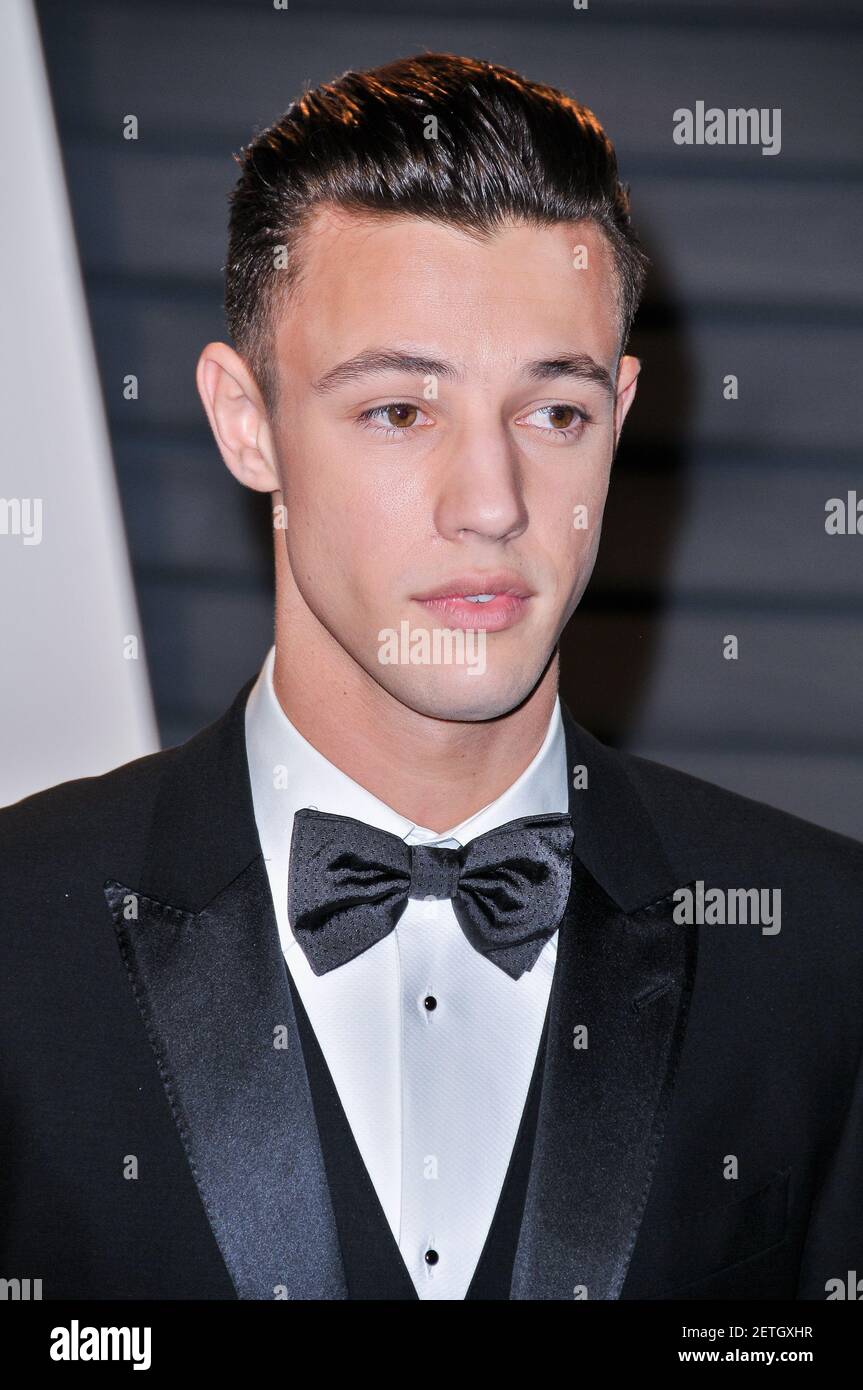 Cameron Dallas walking the red carpet at the 2017 Vanity Fair Oscar ...