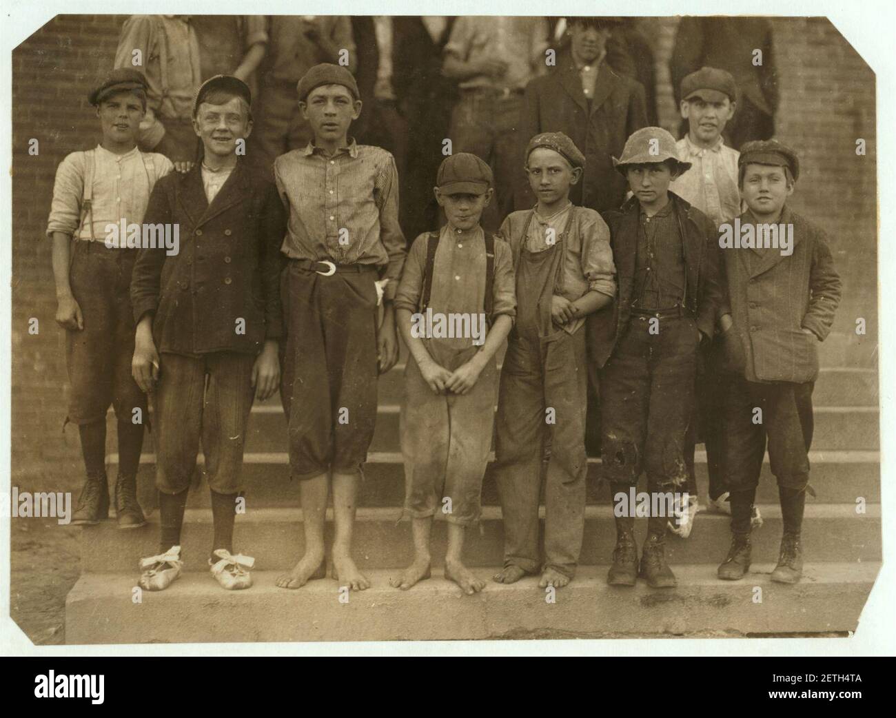 Noon thirty hi-res stock photography and images - Alamy