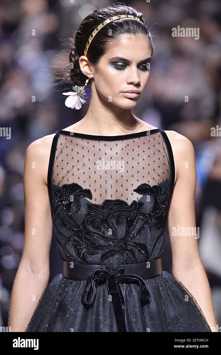 Model Sara Sampaio walks on the runway during the Elie Saab Fashion ...