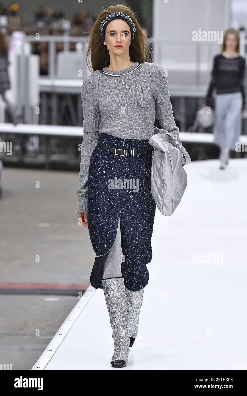 Model Sarah Berger walks on the runway during the Chanel Fashion Show ...