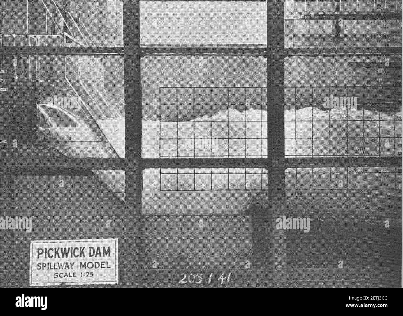 Pickwick landing hi-res stock photography and images - Alamy