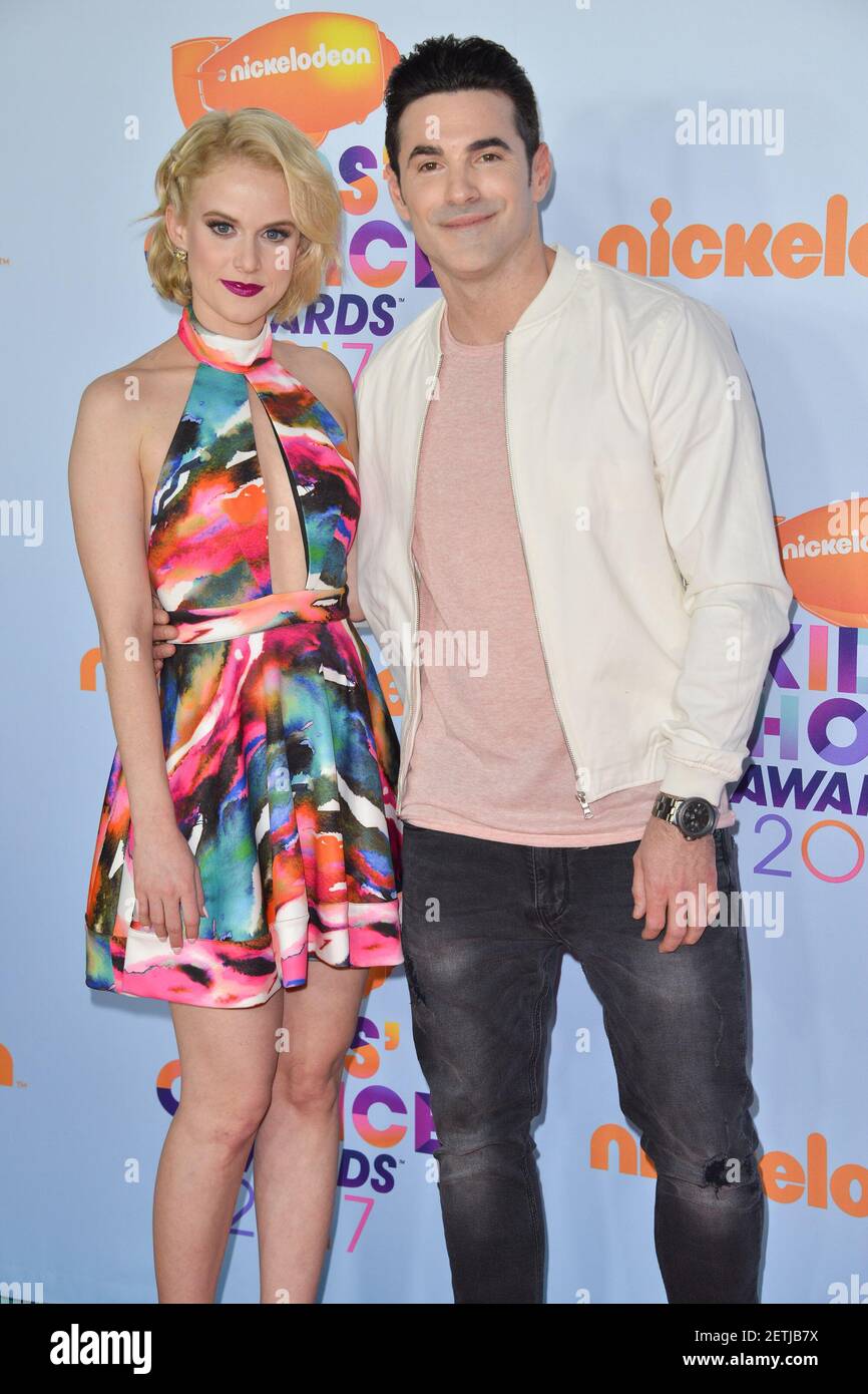 Carlie Craig and Josh Server at Nickelodeon's 2017 Kids' Choice Awards ...