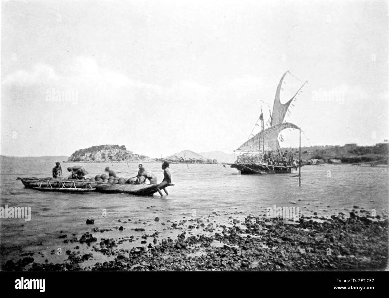 Picturesque New Guinea Plate V (a) - Loading Lakatoi, Port Moresby ...