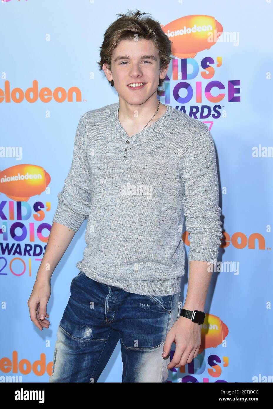 LOS ANGELES - MARCH 11: Sean Ryan Fox at the Nickelodeon Kids' Choice ...