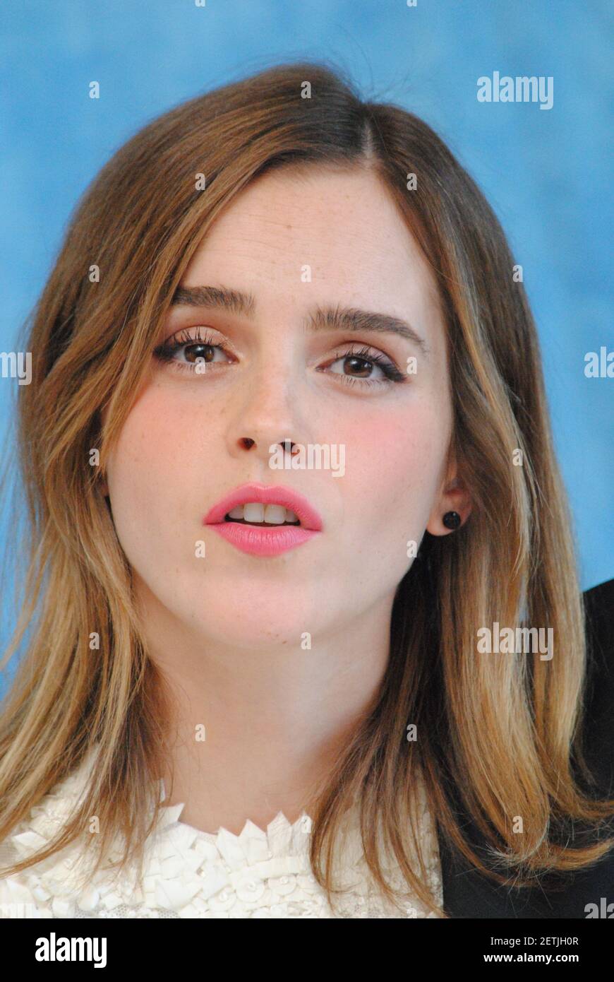 Emma Watson Without Eyebrows