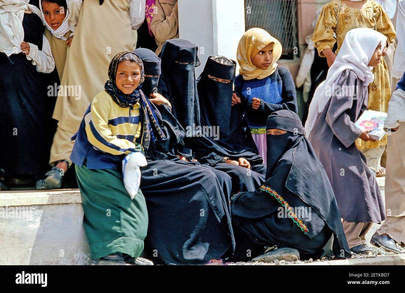 Historical yemen woman hi-res stock photography and images - Alamy