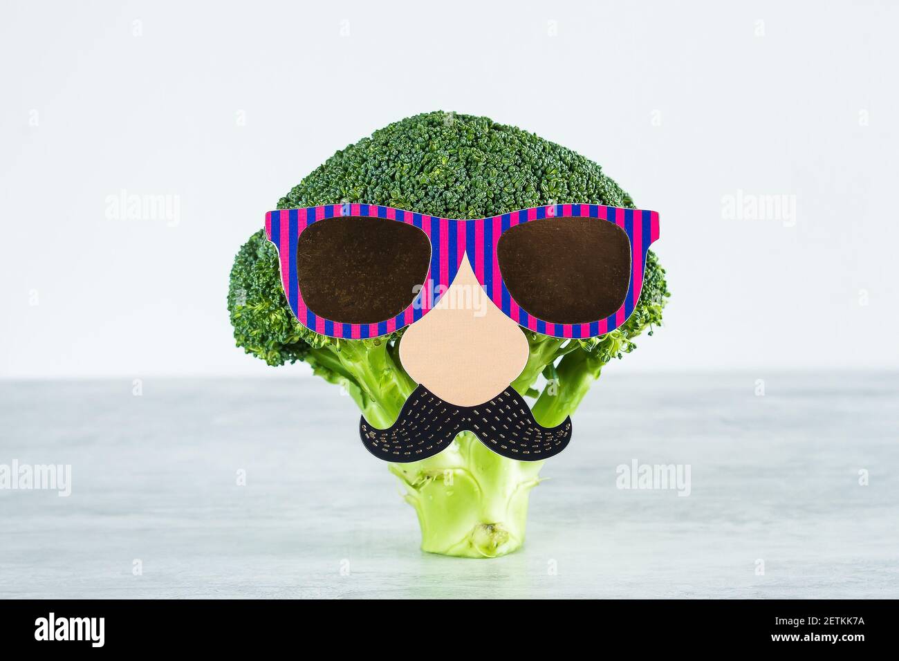 Cartoon man face glasses mustache hi-res stock photography and images ...