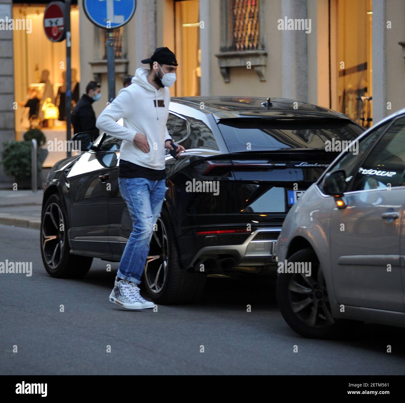 Milan, Gianluigi Donnarumma and girlfriend Alessia Elefante in the ...