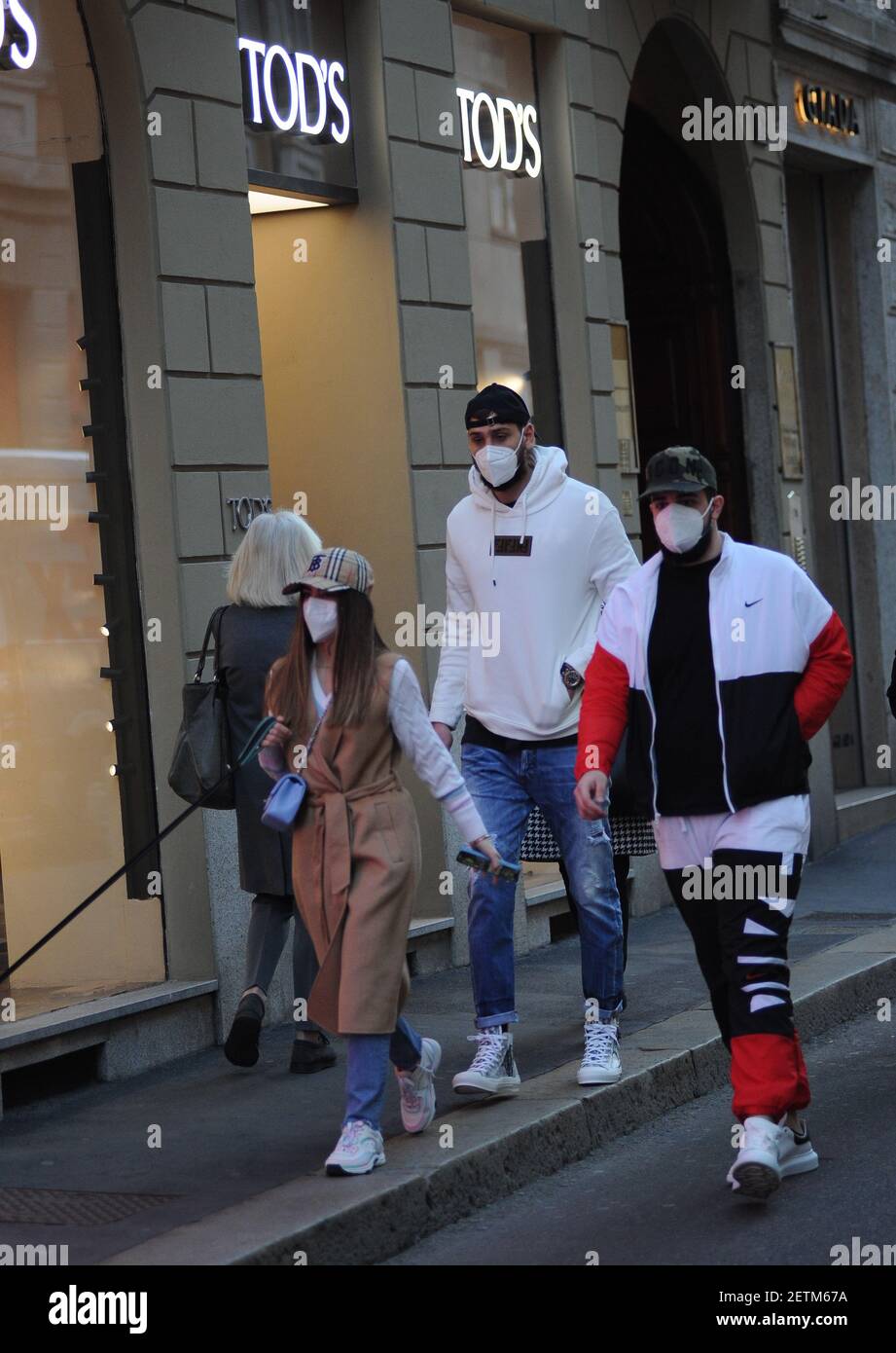 Milan, Gianluigi Donnarumma and girlfriend Alessia Elefante in the ...