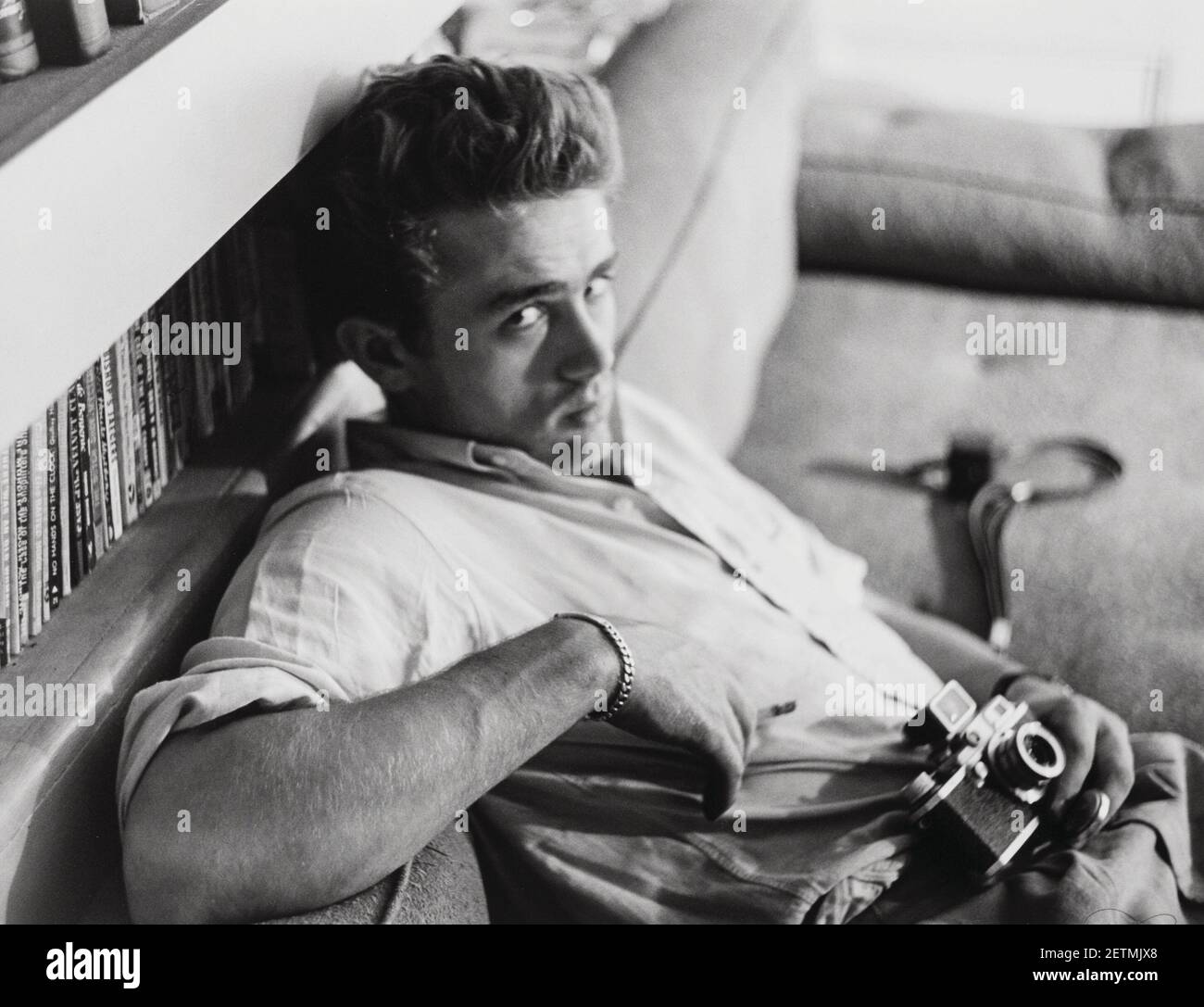 James Dean Portrait High Resolution Stock Photography and Images - Alamy