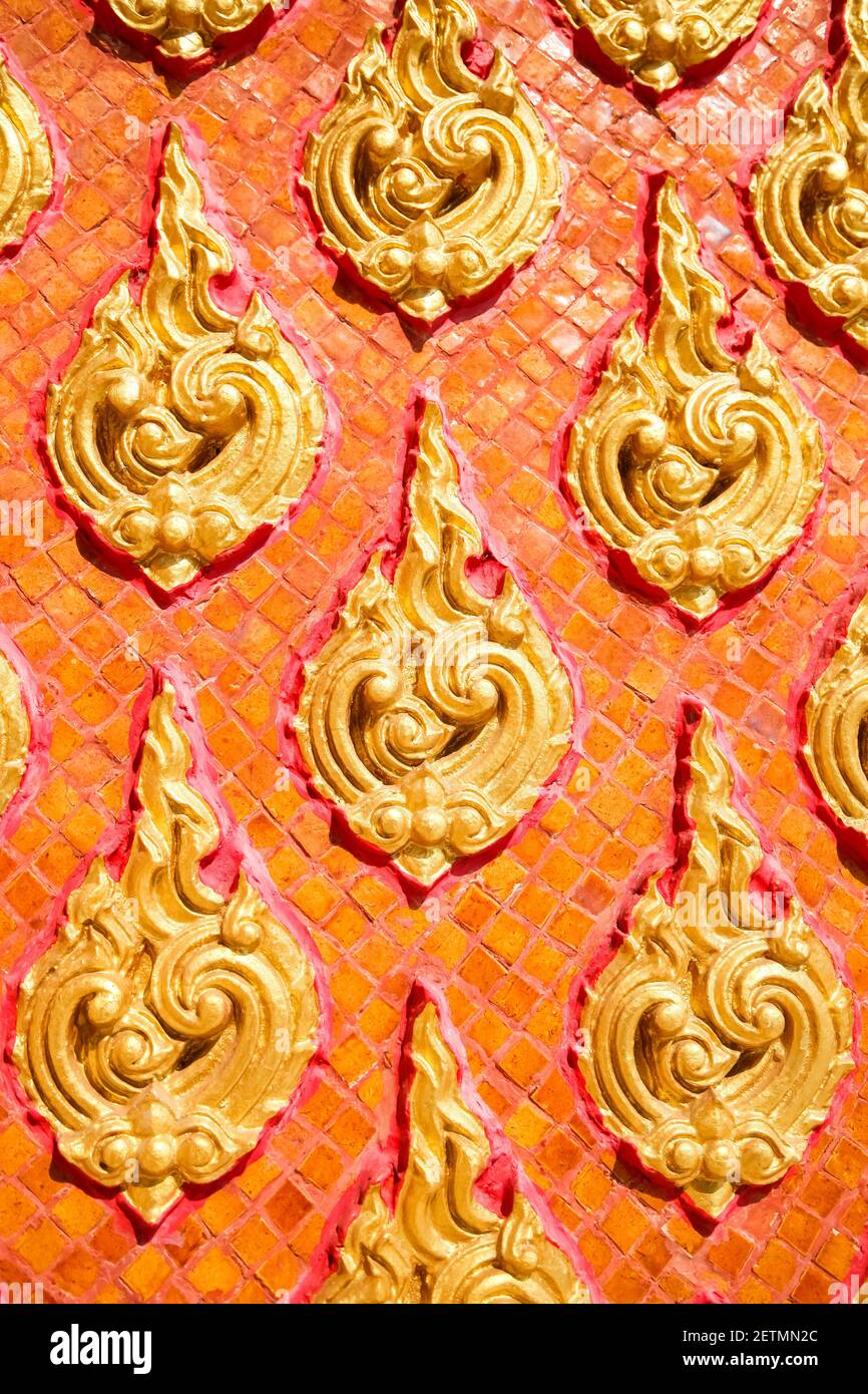 Traditional Thai style church wall Stock Photo - Alamy