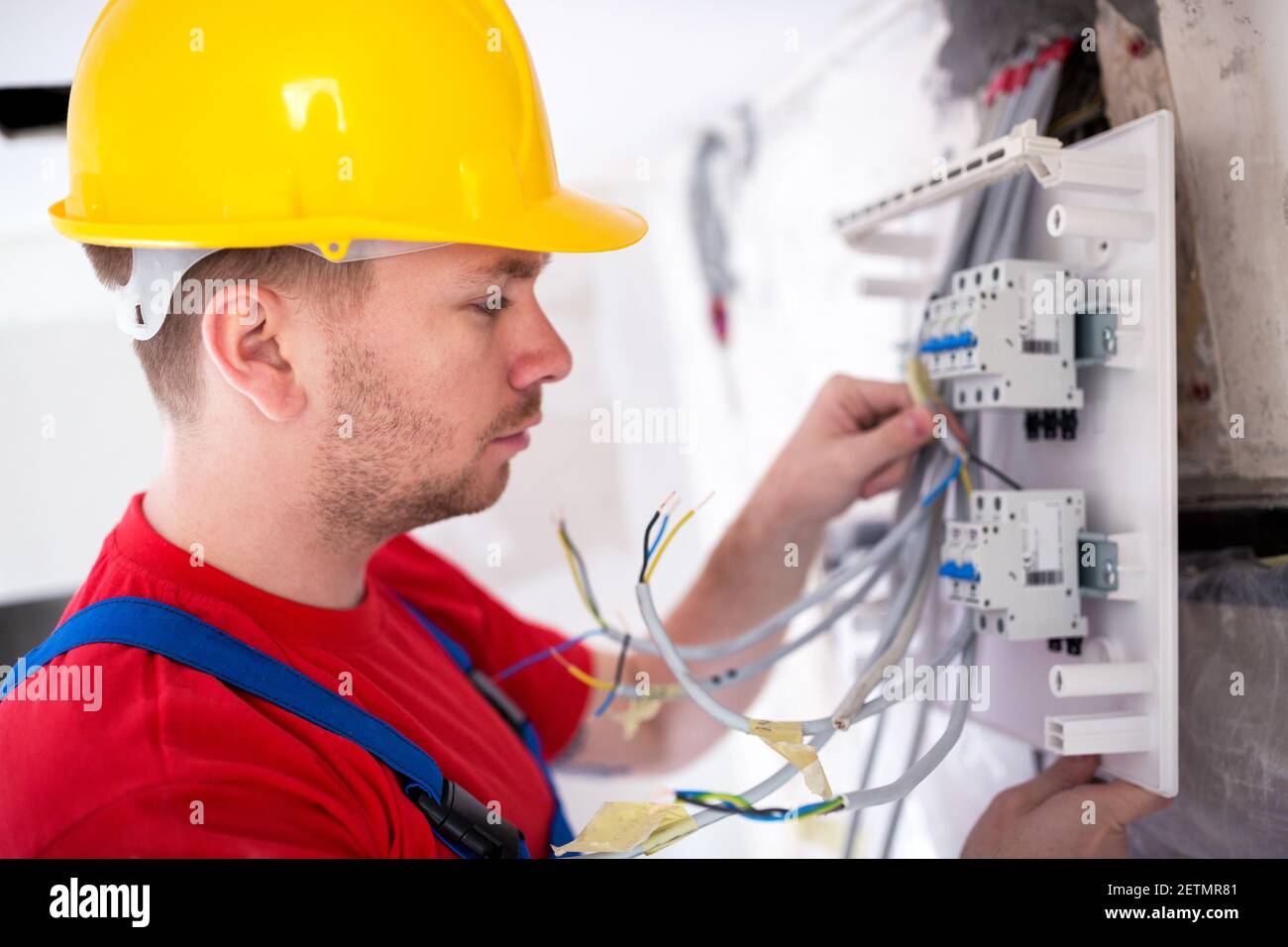 Construction of electric system inside a building for providing a ...