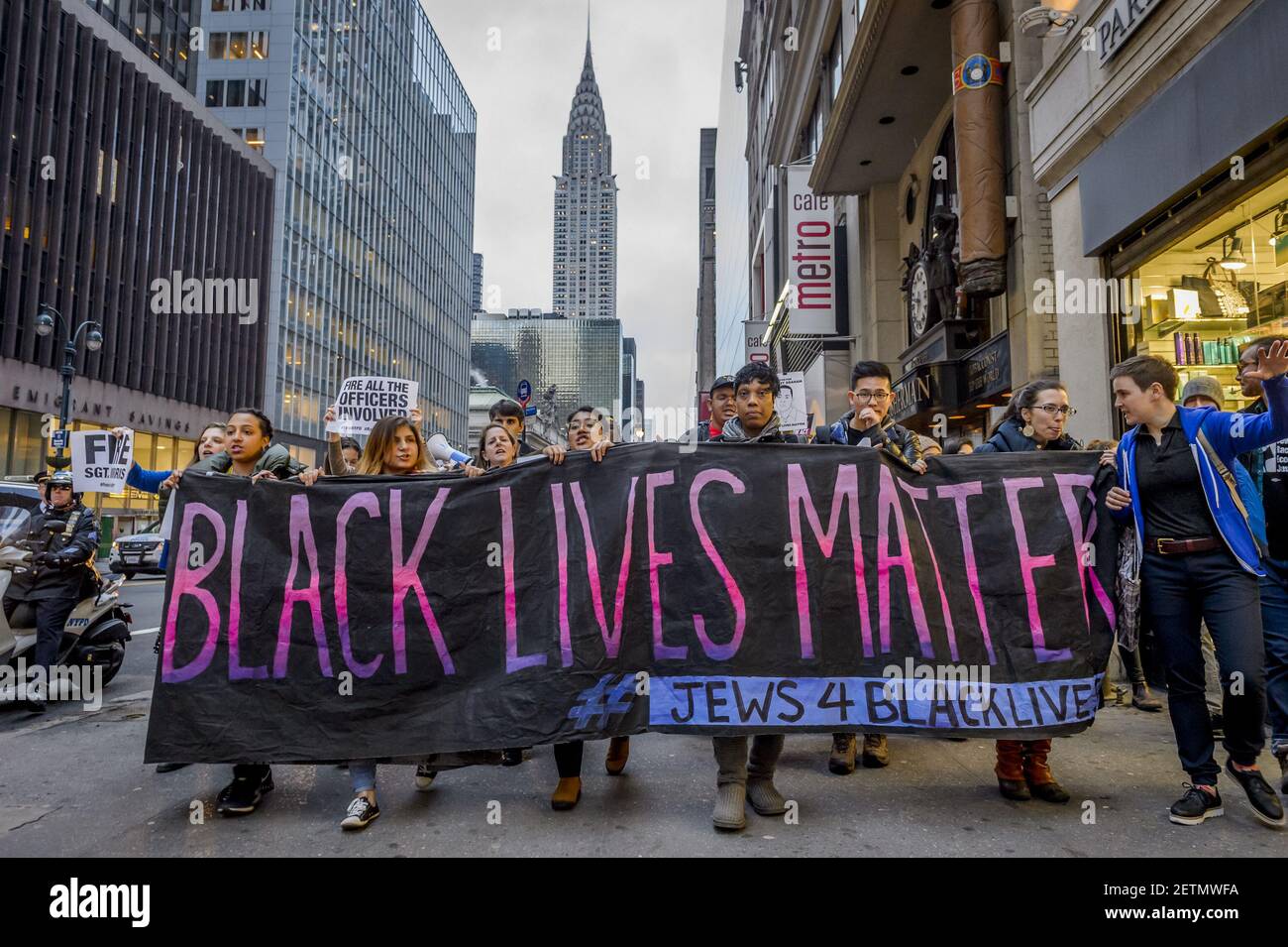 Over a hundred people join Ramarley Graham’s family at Grand Central ...