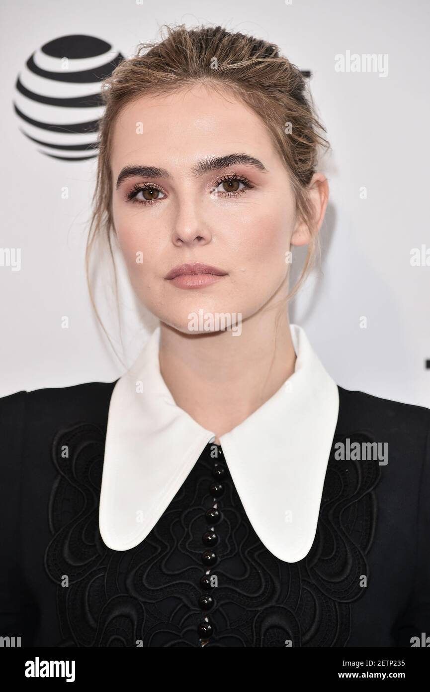 Zoey Deutch 2017