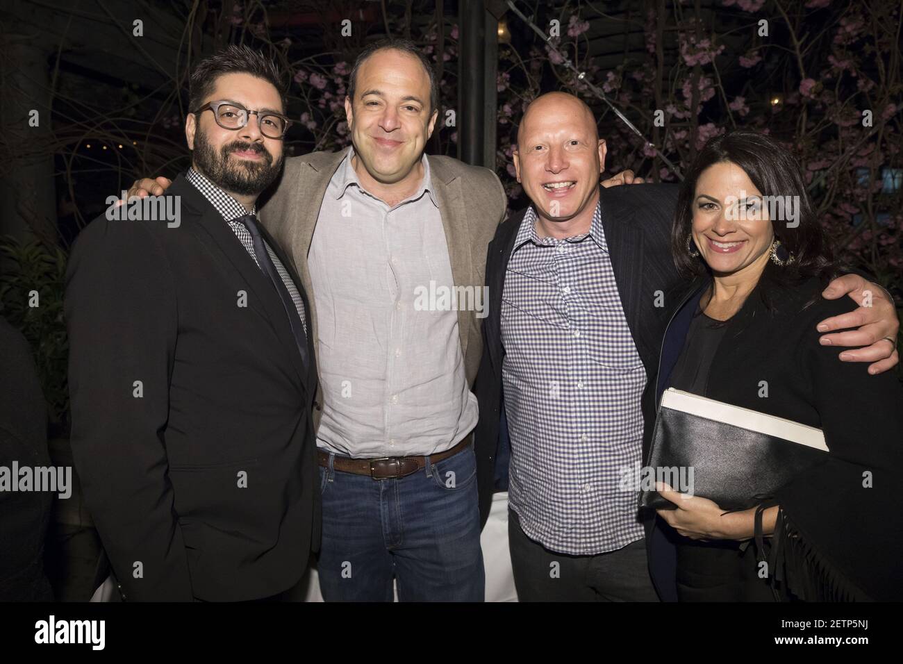 Simon chinn hi-res stock photography and images - Alamy