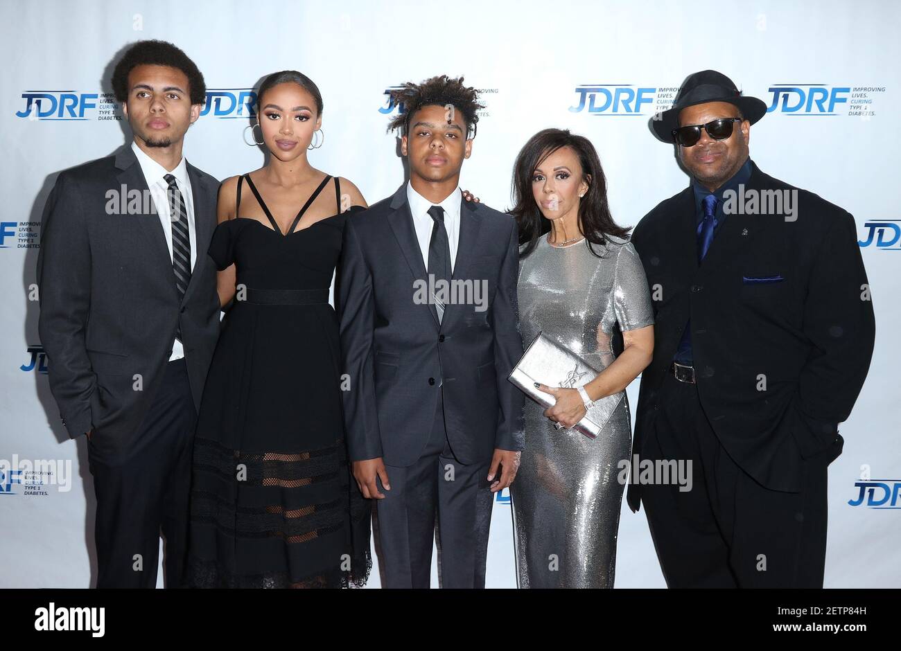 Tyler Harris, Bella Harris, Max Harris, Lisa Harris and Jimmy Jam at ...